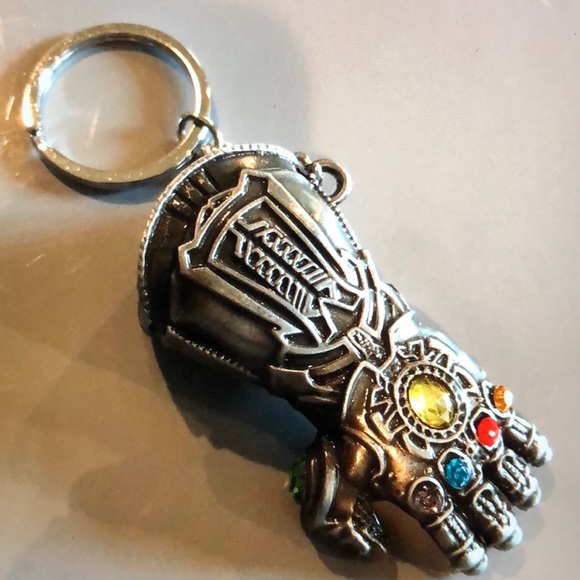 Avenger | Accessories | Avengers Thanos Infinity Glove Keychainnew ...